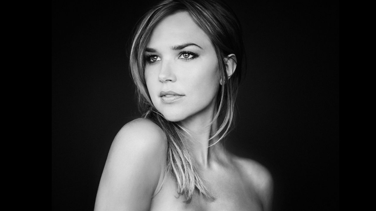 Amber Heard - Age, Height, BF, Nationality, and Parents